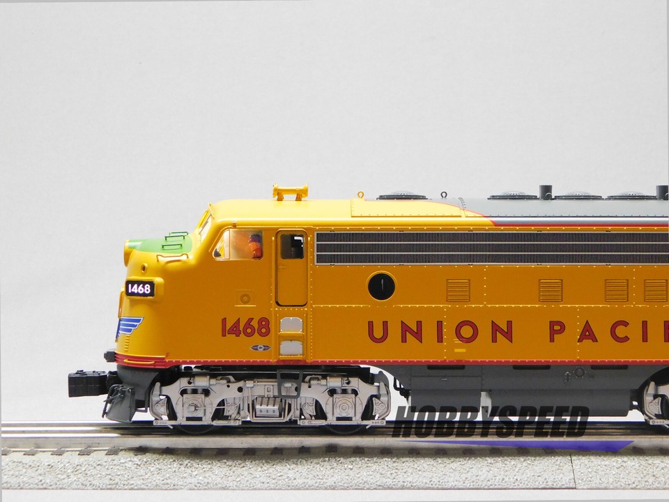 LIONEL UP LEGACY F7 AA DIESEL LOCOMOTIVE ENGINE SET O GAUGE railroad ...