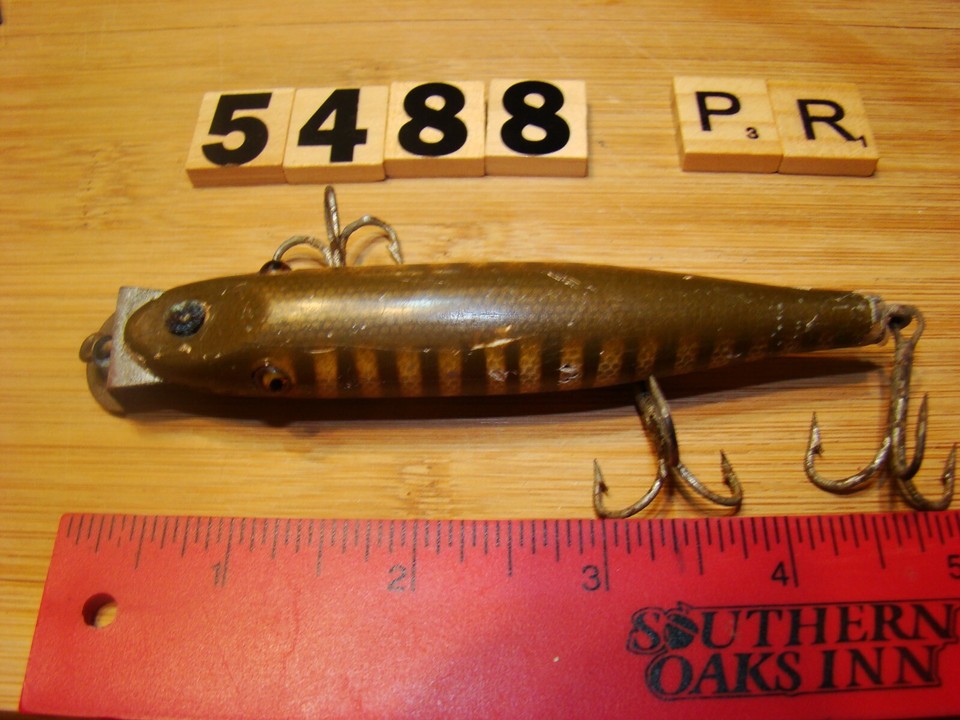 U5488 PR CREEK CHUB WOODEN PIKIE GLASS EYED FISHING LURE | eBay