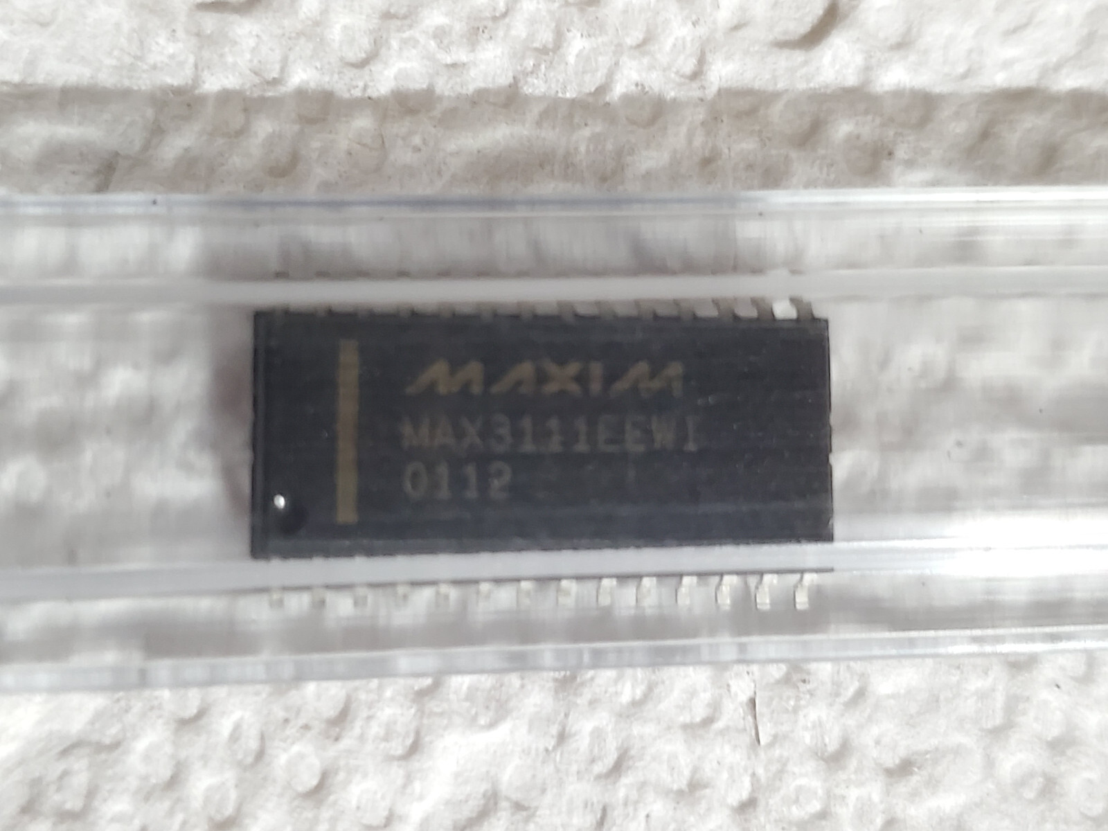 Maxim MAX3111EEWI IC - UART Interface | eBay