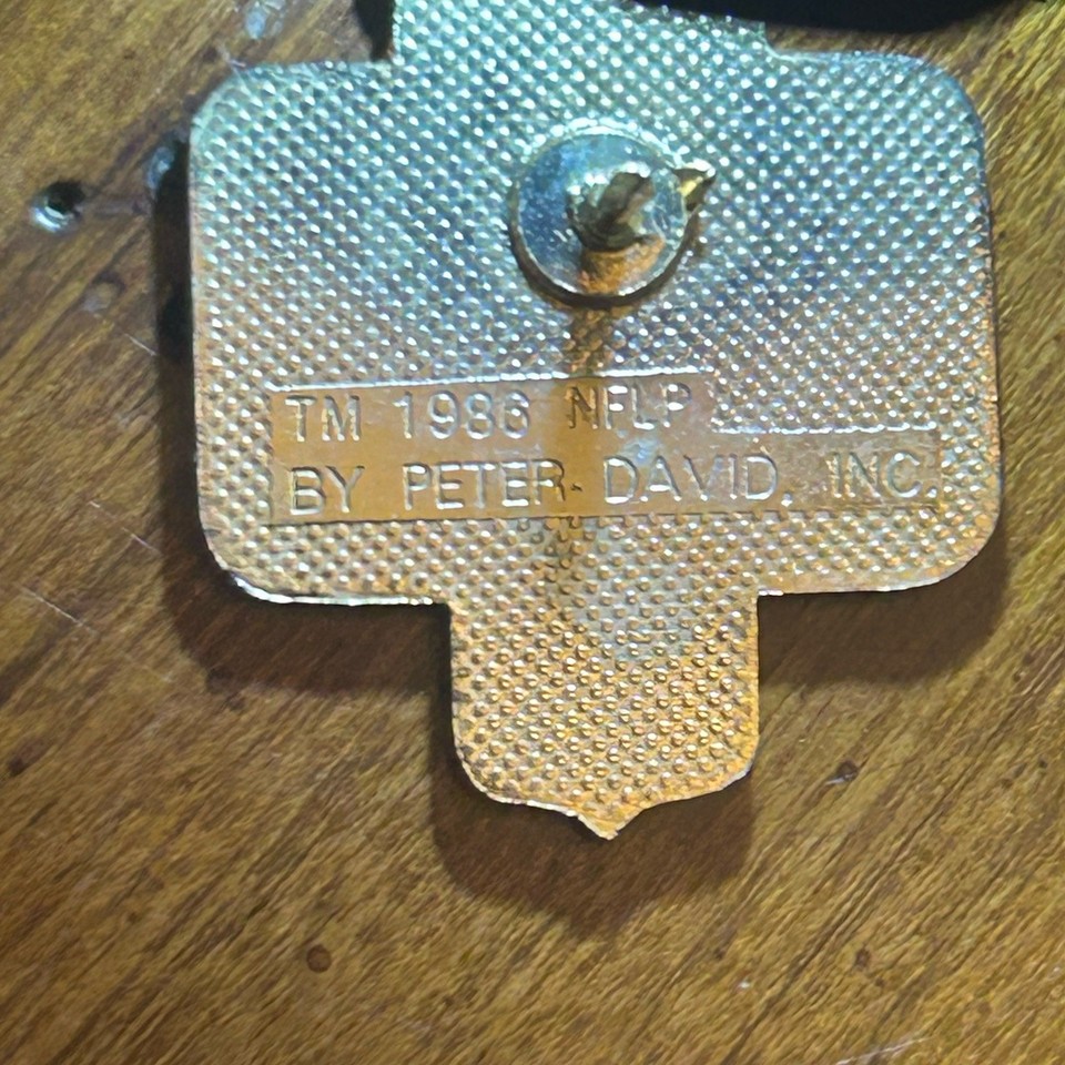 Vintage Chicago Bears Lapel Tack Back Pin~1986 Design by Peter David ...