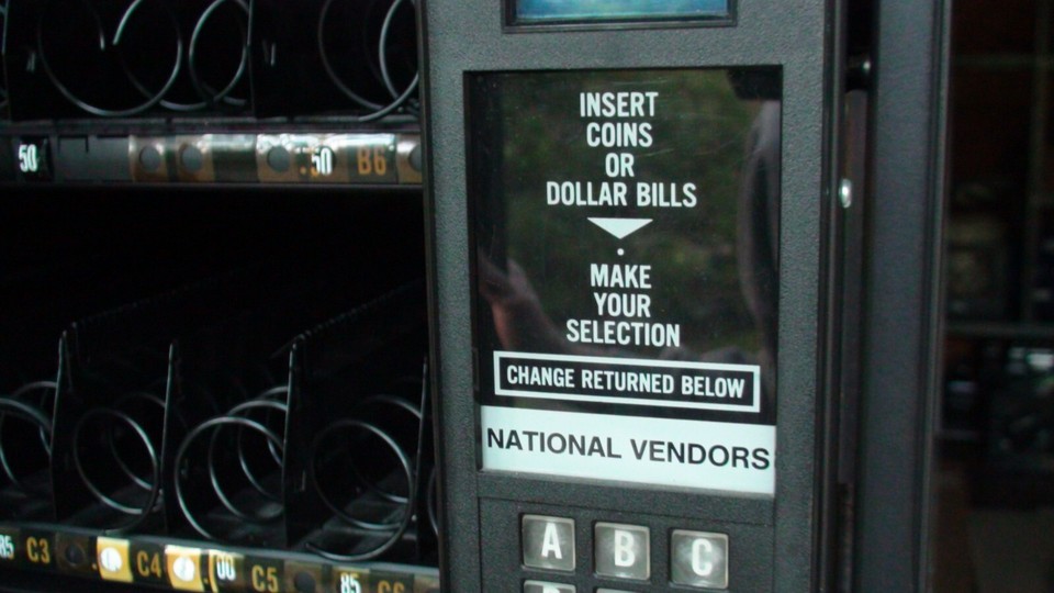 CRANE NATIONAL VENDOR 474 SODA / SNACK / CANDY VENDING MACHINE | eBay
