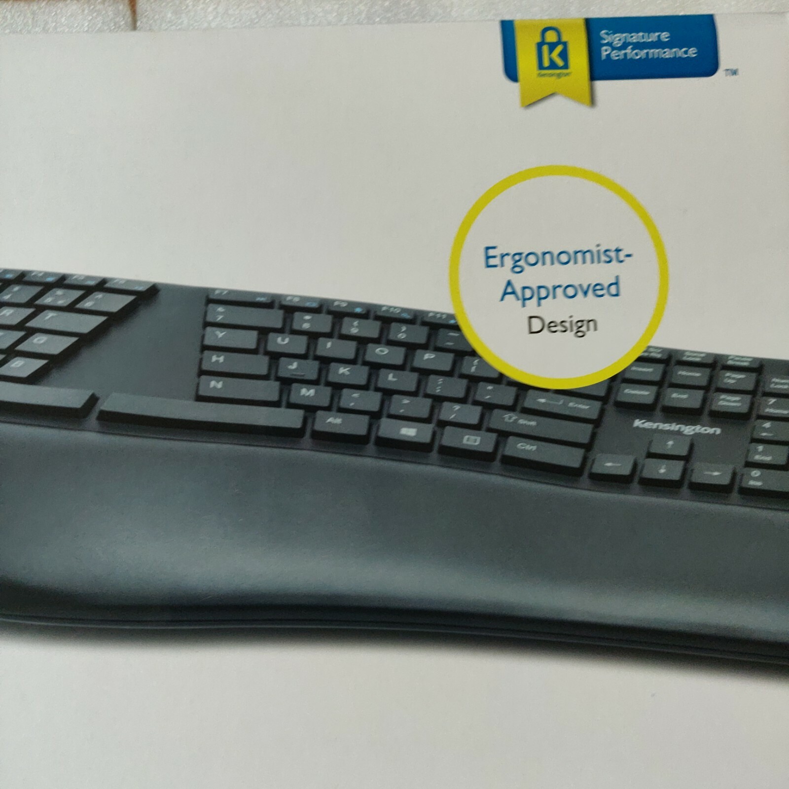 - Kensington - K75406US - Pro Fit Ergo Wireless Keyboard & Mouse for ...