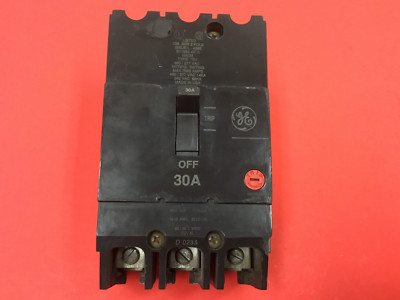 Circuit Breakers - Ge Type Tey