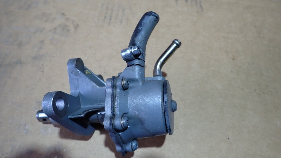 Deutz F3L1011F Diesel Engine Fuel Lift Pump 04272819 OEM Take Off ! | eBay