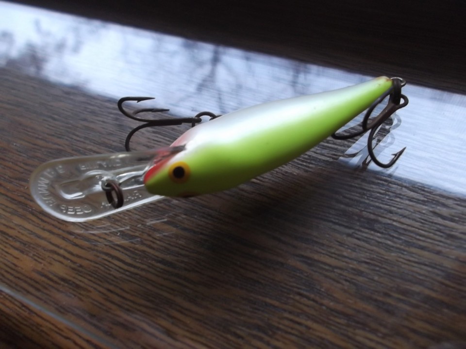 Older Finland Made Rapala Shad Rap SR-5 SFC Silver Chartreuse Pearl ...