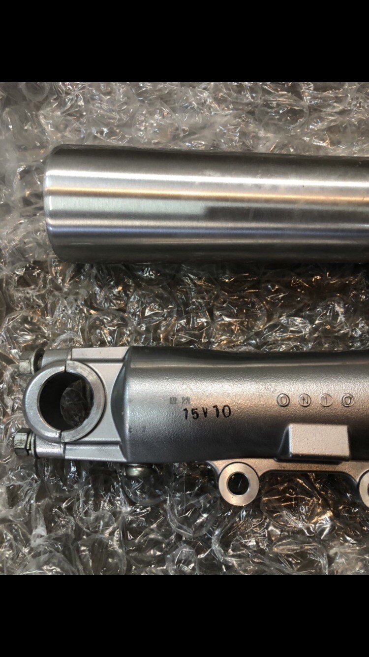 Harley Davidson Showa Lower Fork Legs Sliders G5B3-10-L G5B3-10-R TC ...