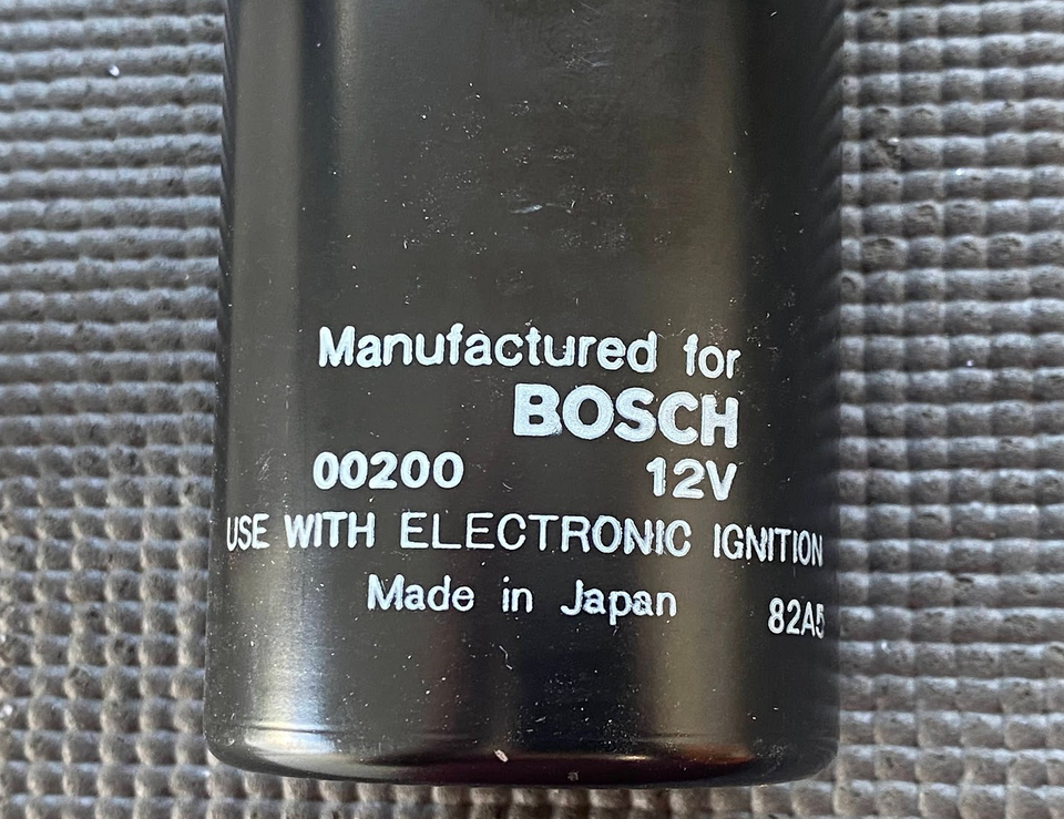 Bosch 12V Ignition Coil - 00 200 - For Nissan/Datsun 200SX, 210, 280Z ...