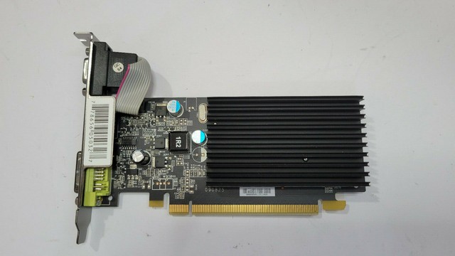 XFX NVIDIA GeForce 8400 GS (PV-T86S-YHLG) 512 MB DDR2 SDRAM PCI Express ...