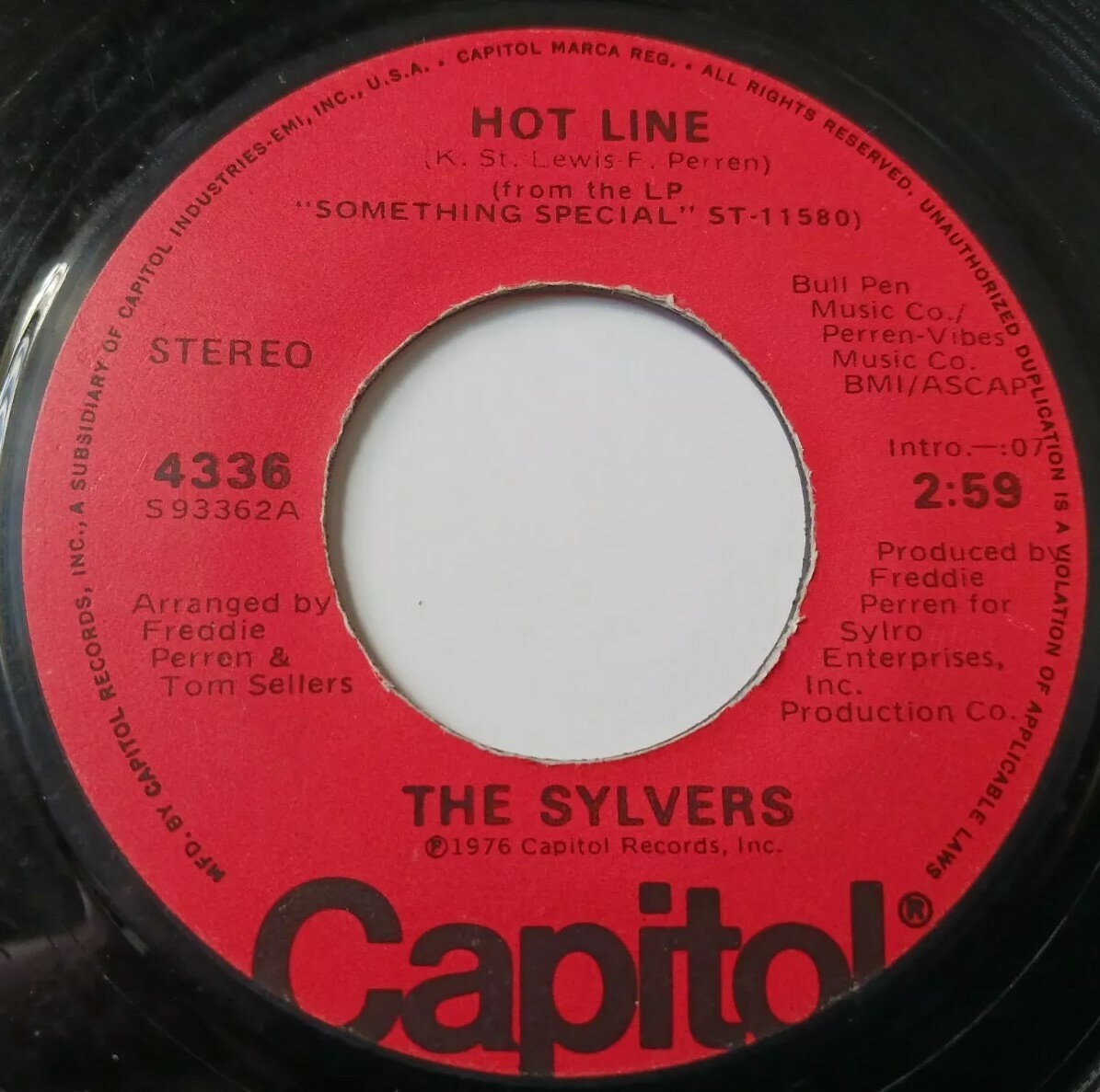 The Sylvers - Hot Line / That's What Love Is Made Of 45 - 1976 Capitol ...