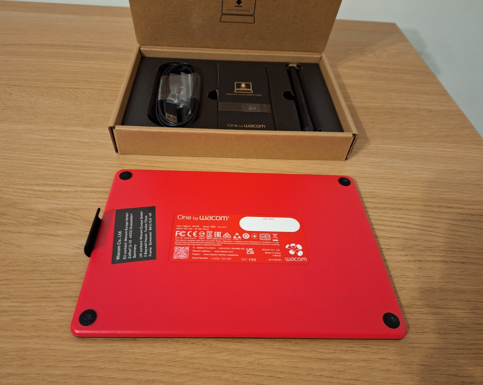 One by Wacom Tablet & Pen - (Black/Red) - Excellent Condition | eBay UK