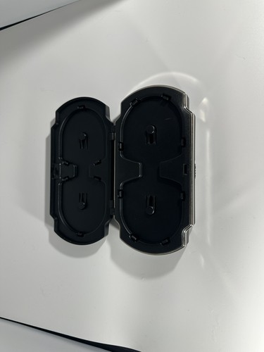 Sony PSP Black Hard Clamshell 8 UMD Game Storage Case | eBay