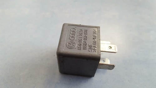 8D0951253A Relay module Volkswagen Passat 2003 FR653288-64 | eBay