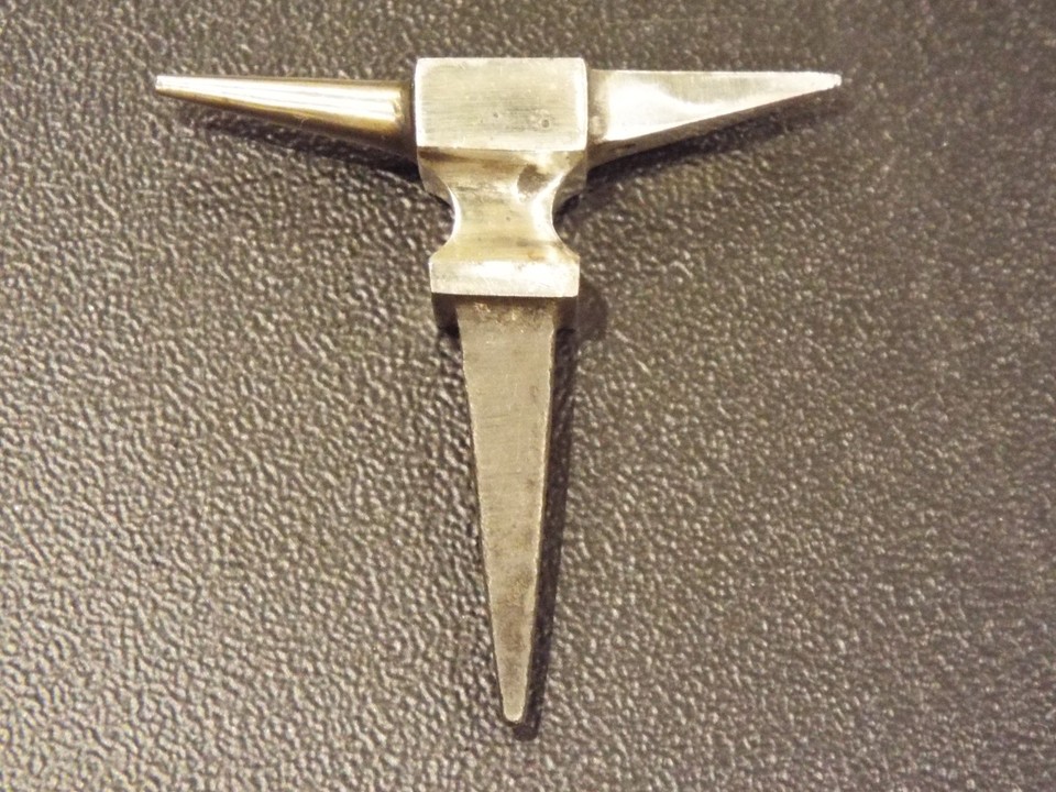Vintage/Antique Jewellery Watchmaker Tools Anvil Clamp Hammer Tap ...
