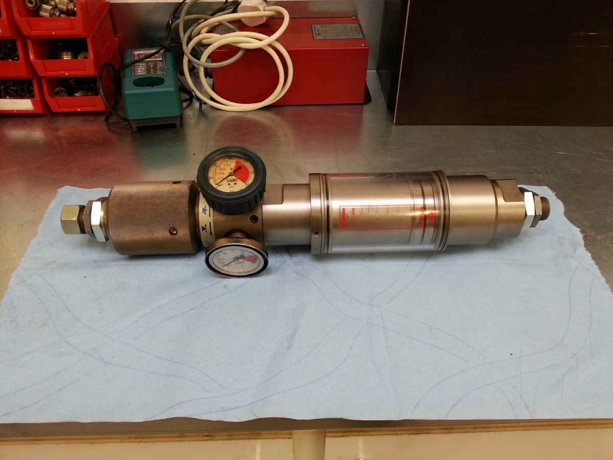 Hydraulic Flow And Pressure Gauge