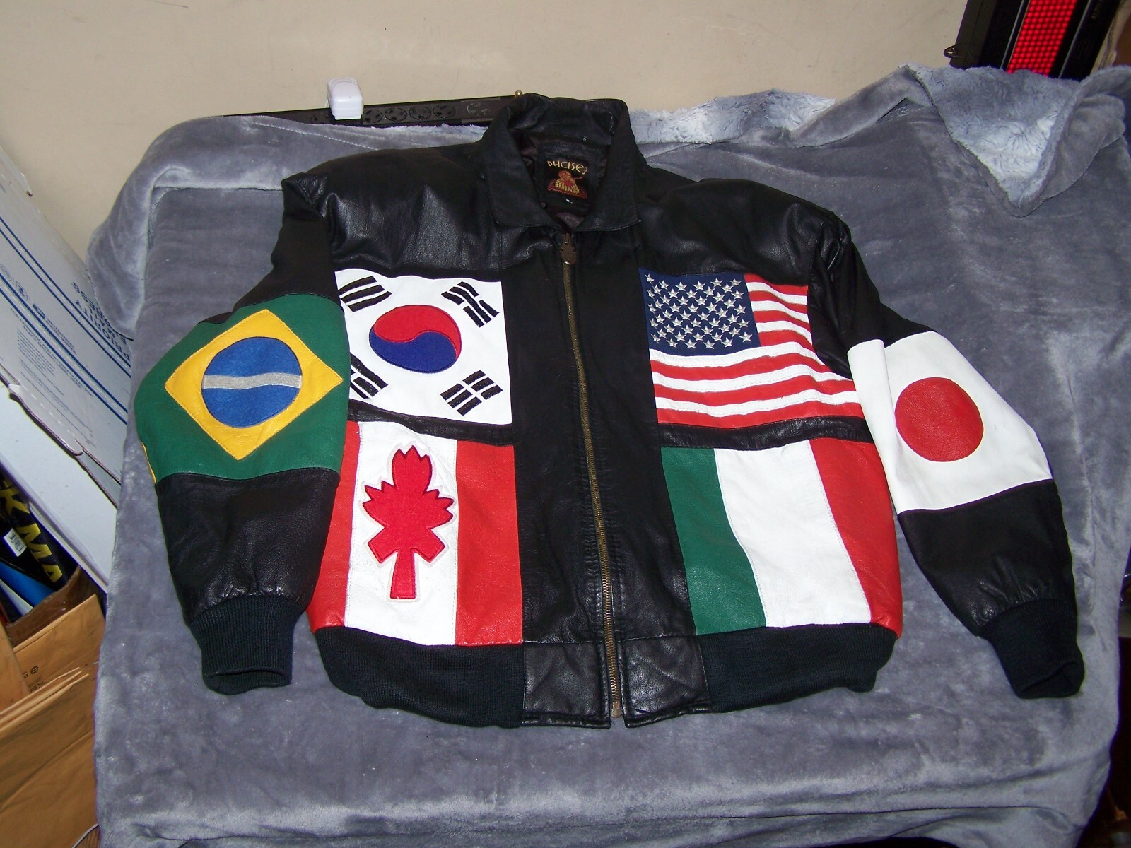 1990s Vintage Phase3 World Flags Men Bomber Leather C… - Gem