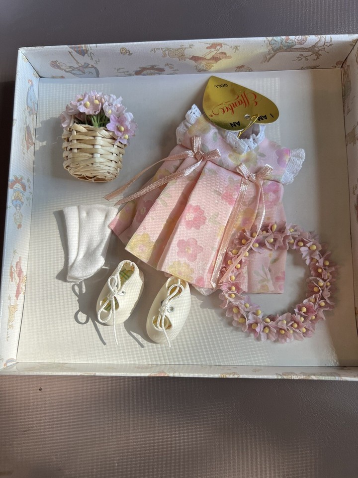 Tonner Effanbee Pattsyette 8" Collector Doll Outfit "Patsyette May Day ...