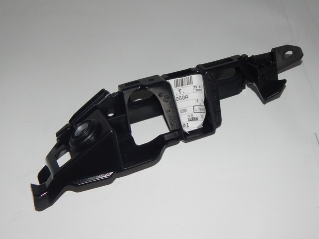 Genuine Volkswagen Golf Mk7 Front Bumper Right Bracket 5G0807050A OEM ...