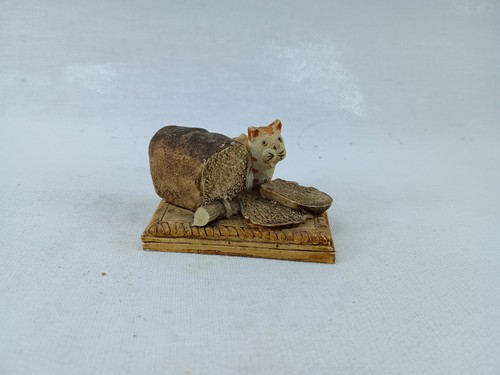 Peter Fagan Colour Box Cats Bread Board Loaf Scottish Cat Figurine ...