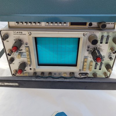 Oscilloscopes - Oscilloscope With Dm44