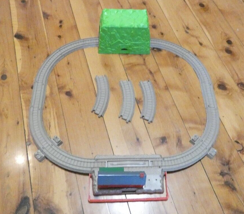 Thomas & Friends Mountain of Track Trackmaster w/ Percy Train Set ...