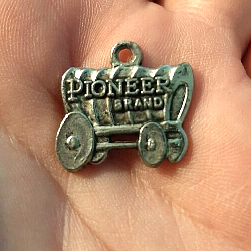 Vintage Pioneer Brand Covered Wagon Metal Pendant a nod to American ...