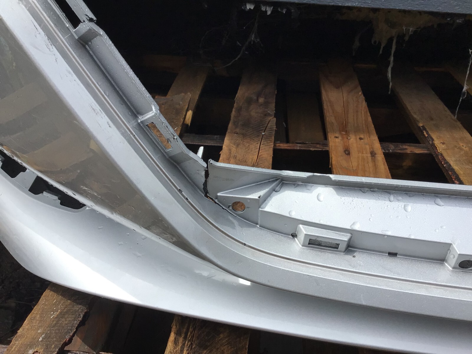 2018-2019-2020 Nissan Leaf Front Bumper Cover | Genuine OEM