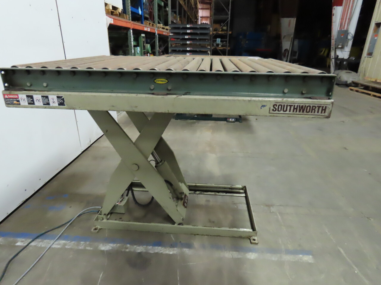 Southworth Scissor Lift Table 60x48" Roller Top 2000 LB capacity 115V ...