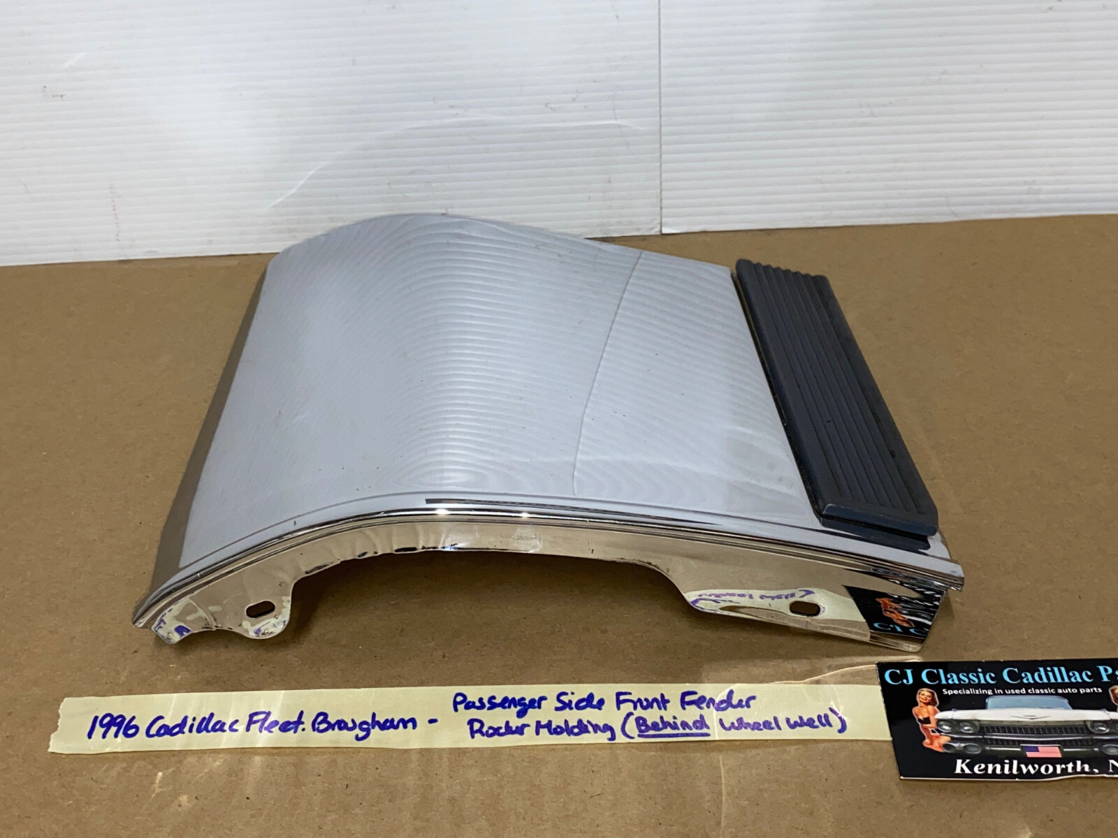 96 Cadillac Fleetwood Brougham PASSENGER SIDE RIGHT FRONT FENDER ROCKER ...