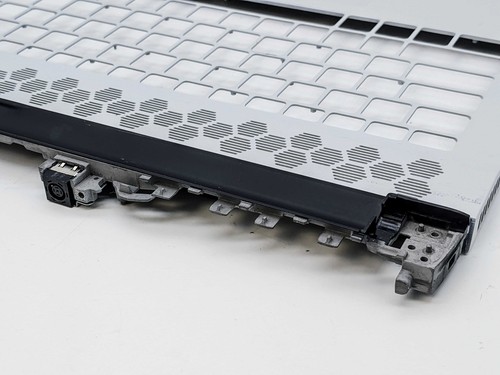 Genuine Dell Alienware m17 R3 Palmrest Touchpad + DC Jack White 00KP6D ...