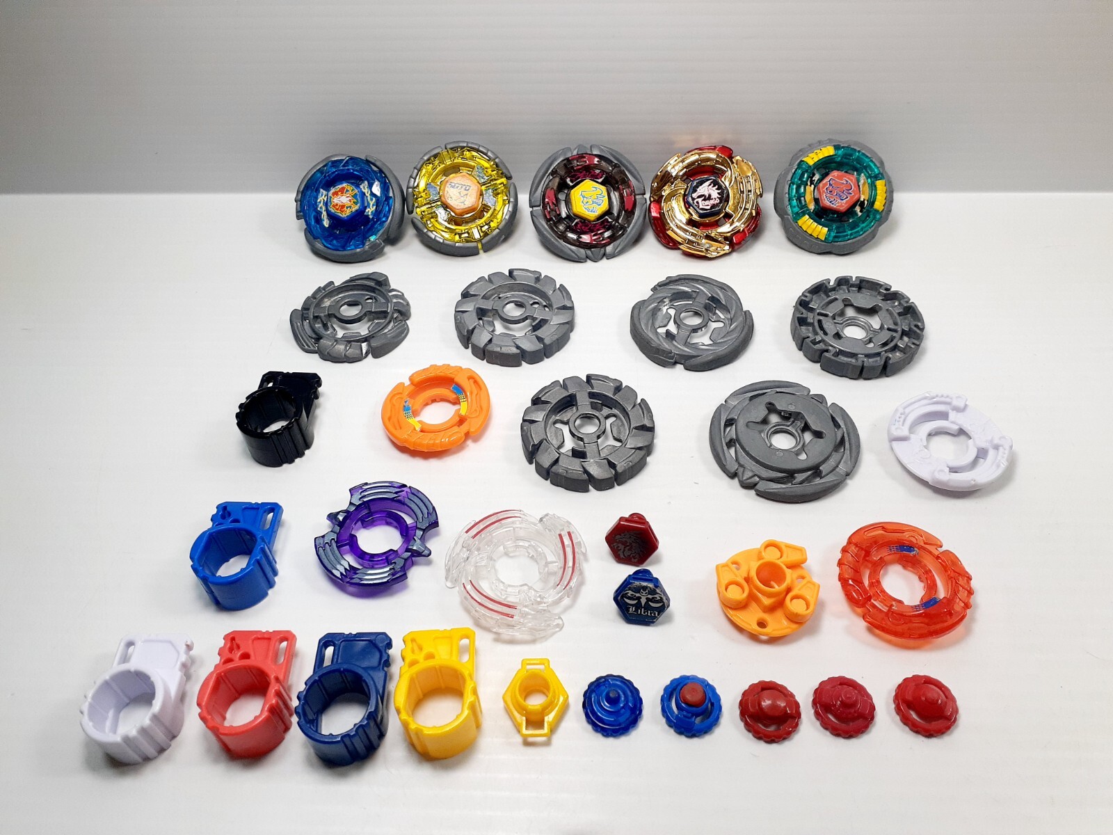 Beyblades with Extra parts L-Drago Red Gold Metal Fusion