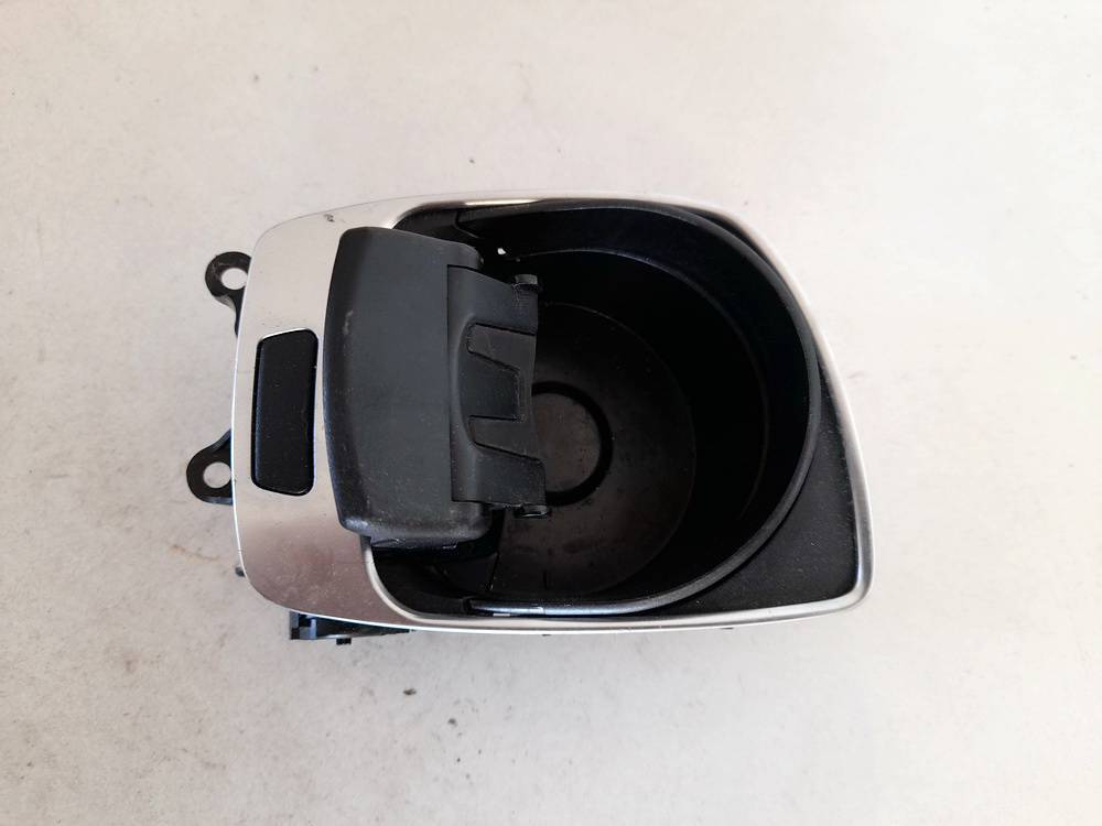 51169171560 162083 81999 Cup holder and Coin tray for BMW 5-Seri ...