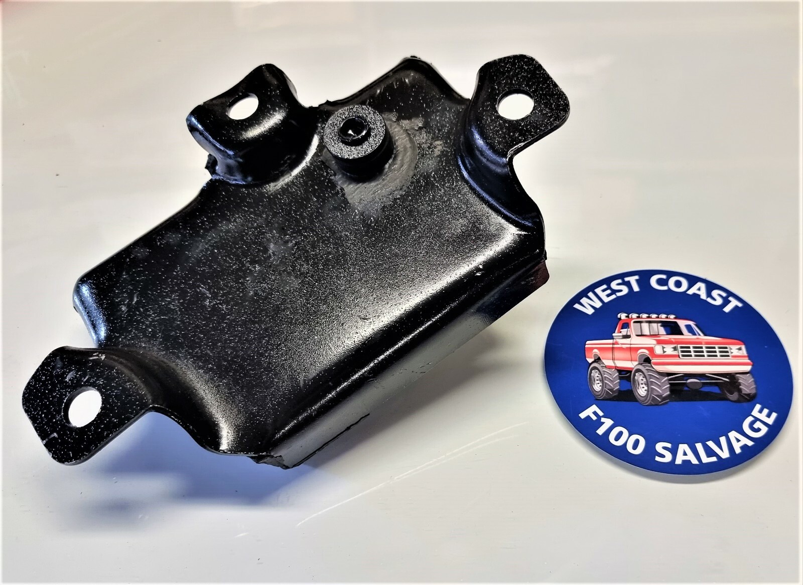 FORD F100 351M / 400M V8 R/H ENGINE MOUNT SUITS BRONCO F100 F250 81-86 ...