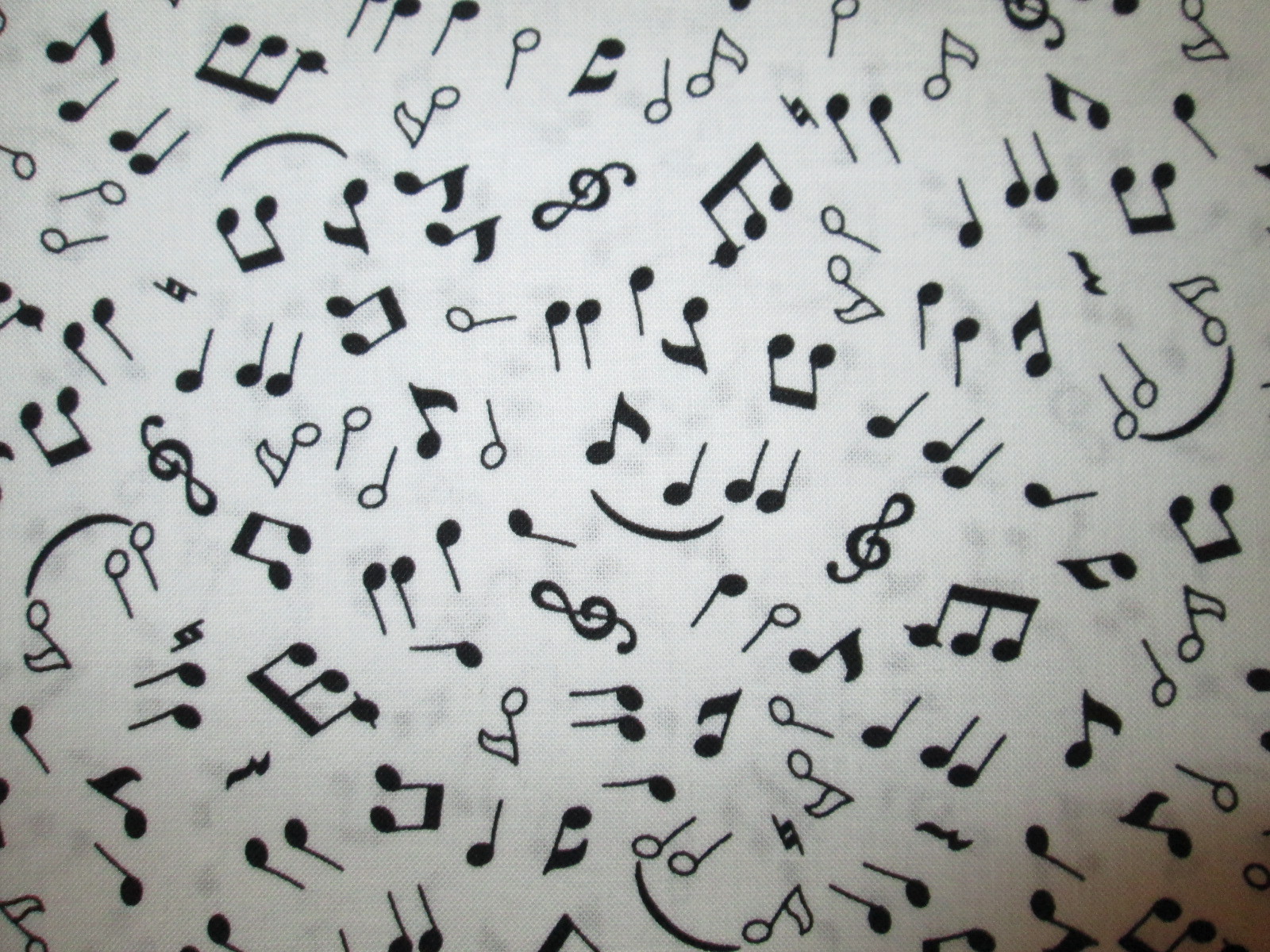 CRAZY MUSIC NOTES GRAY ON BLACK BACKGROUND COTTON FABRIC FQ | eBay