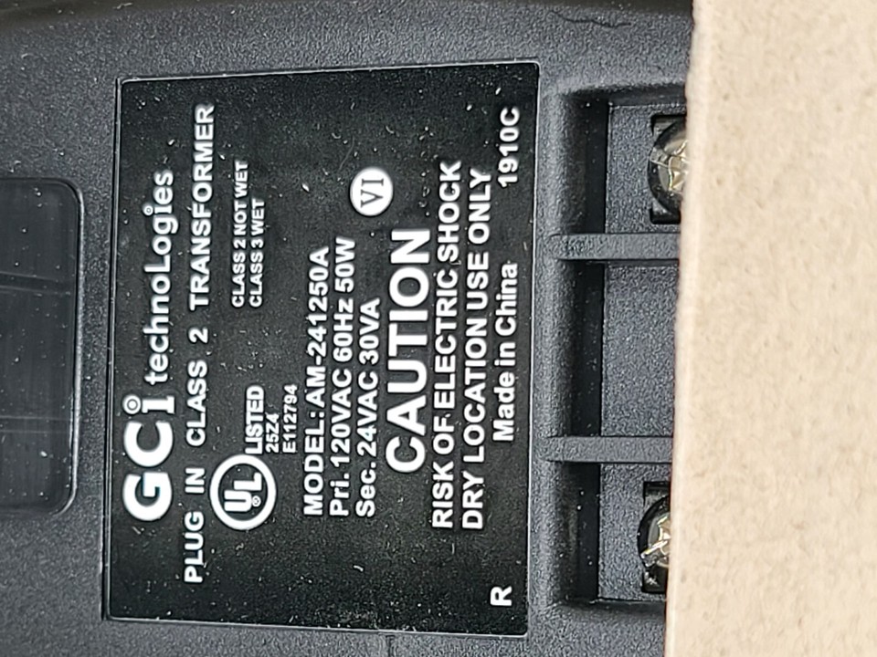 NEW GCI technologies 120V 24VAC Plug In Transformer 30VA ( AM-241250A ...