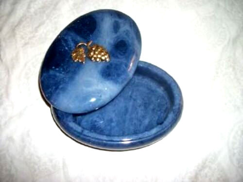 ITALIAN BLUE ALABASTER TRINKET BOX OVAL ORMOLU GRAPES SWIVEL LID MID ...