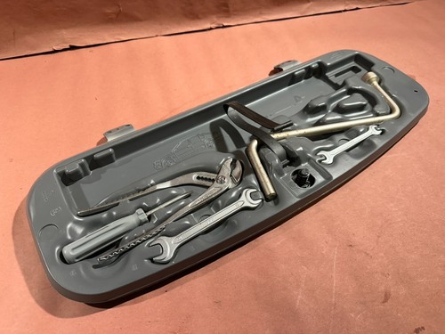 BMW E46 330CI M3 323CI 325CI Trunk Tool Box Compartment Kit OEM 81K ...