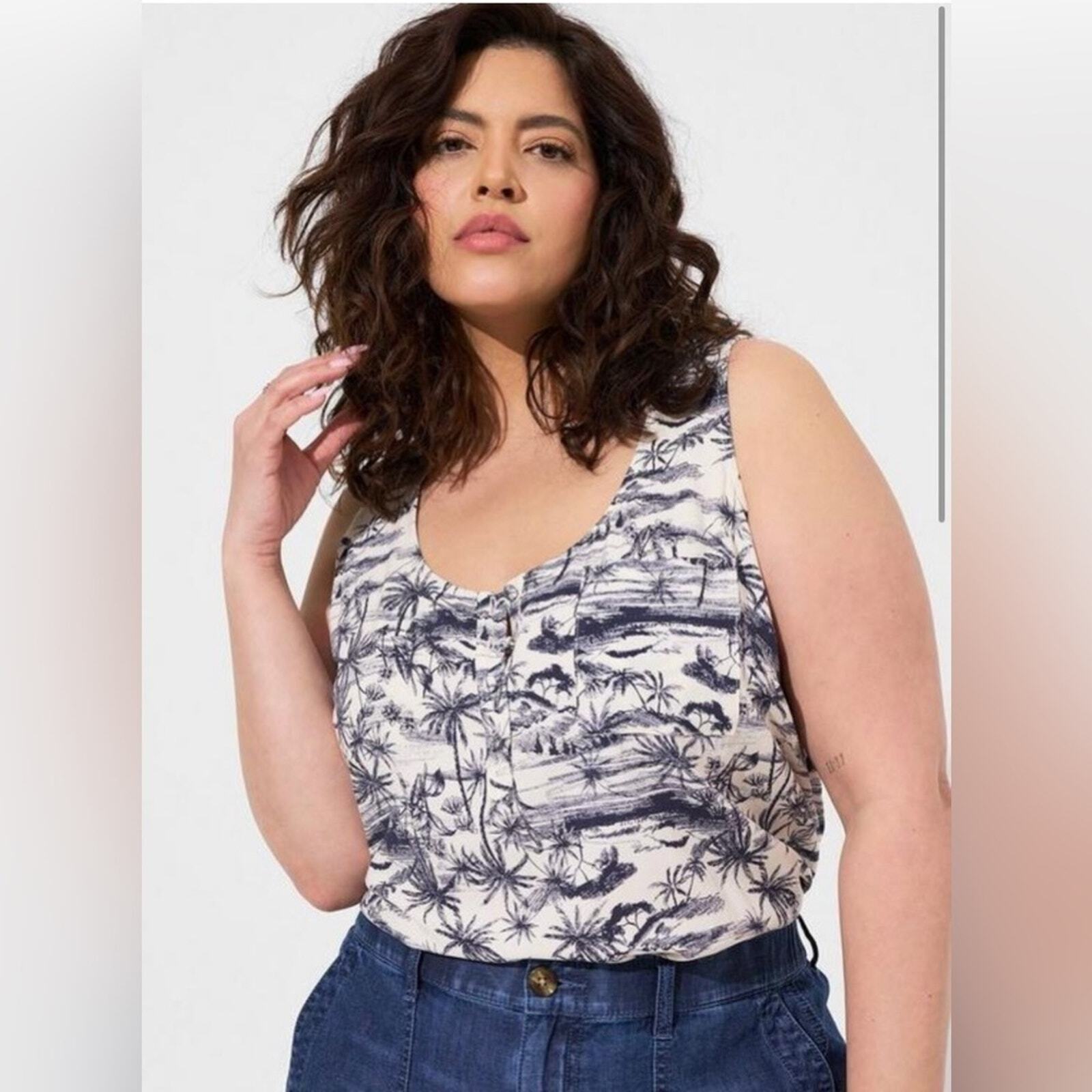 Torrid Challis Henley Pocket Sleeveless Tank- Jungle Toile NWT Size 1 ...