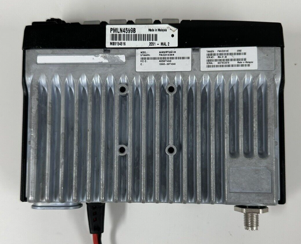 Motorola Radius CM300 438-470 MHz UHF 40 W Two Way Radio AAM50RPF9AA1AN ...