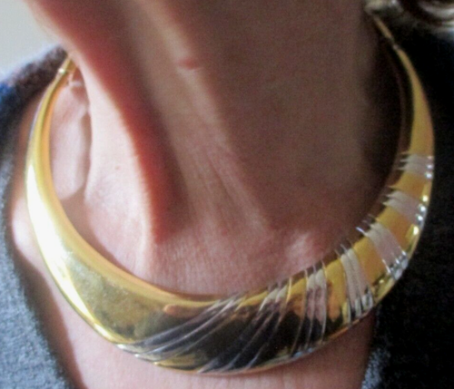 Collier rigide TORQUE ras du cou couleur Or et Argent magnifique bijou ...