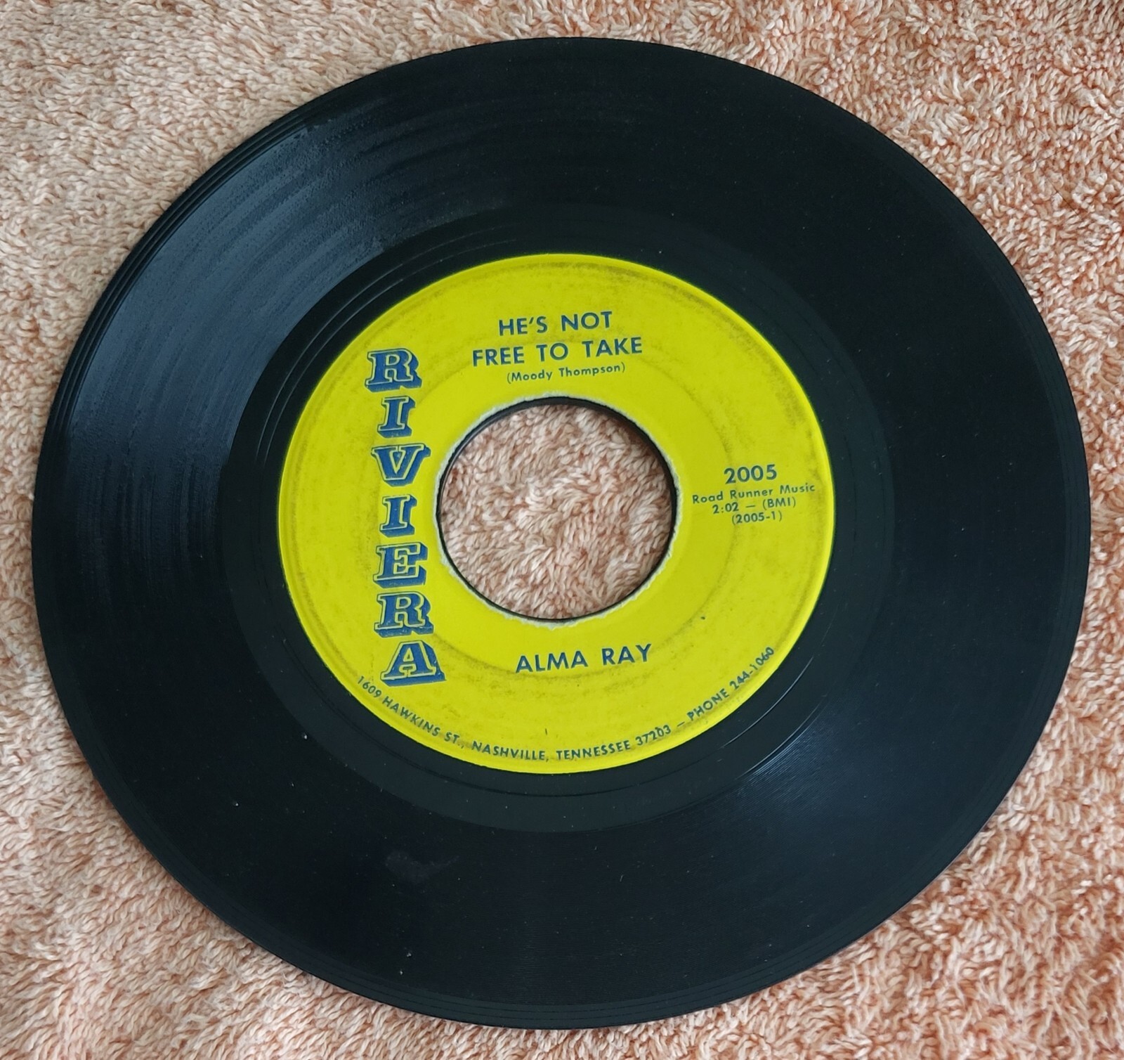 Alma Ray...."He's Not Free To Take & Missing You" 45 RPM 7" Vinyl ...