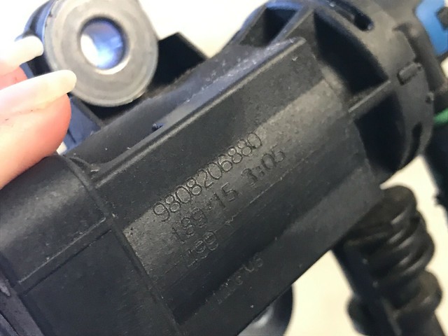 2017 Ford Kuga 2.0 TDCi Diesel Vacuum Container 9805069780 for sale ...