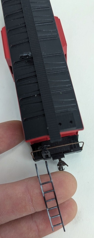 Athearn - 1999 Case IH HO Scale Farmall Train Set - 1/87 - 45" x 36 ...