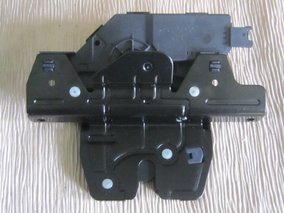 BMW X5 Rear Tailgate Latch--2000--2006--Replaces 51248408492 | eBay