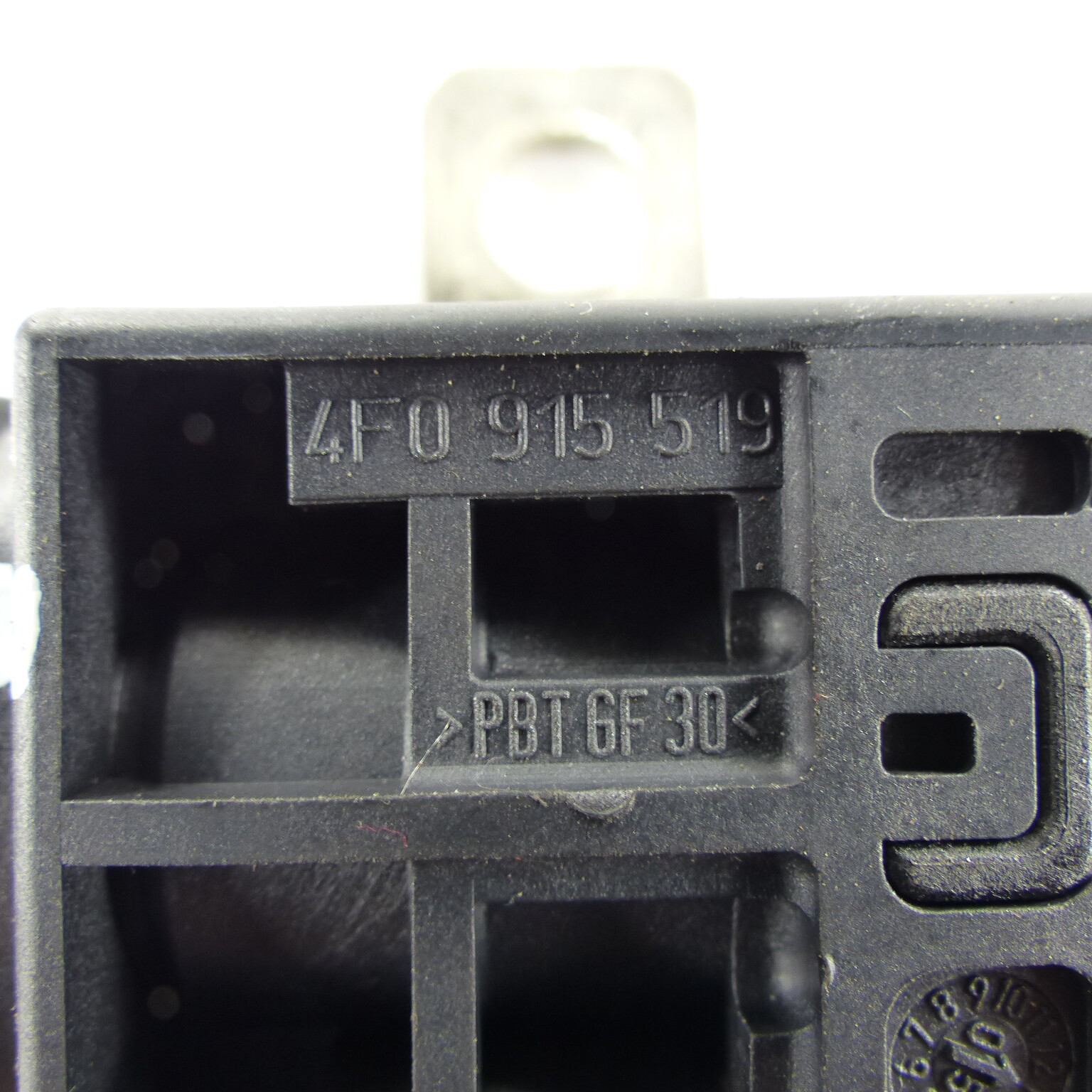 Audi A6 4F C6 Overload Protection Circuit Breaker Battery 4F0915519 | eBay