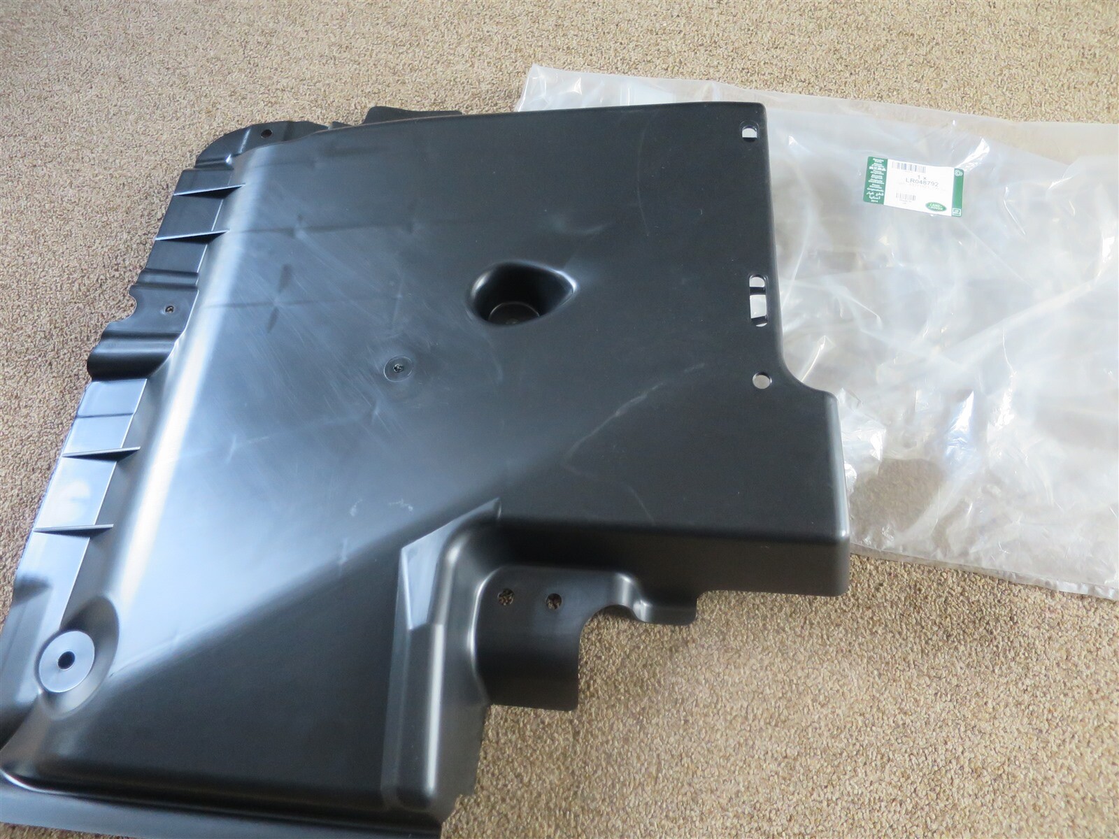 RANGE ROVER EVOQUE 2010> REAR UNDERBODY FLOOR SHIELD RIGHT !GENUINE ...