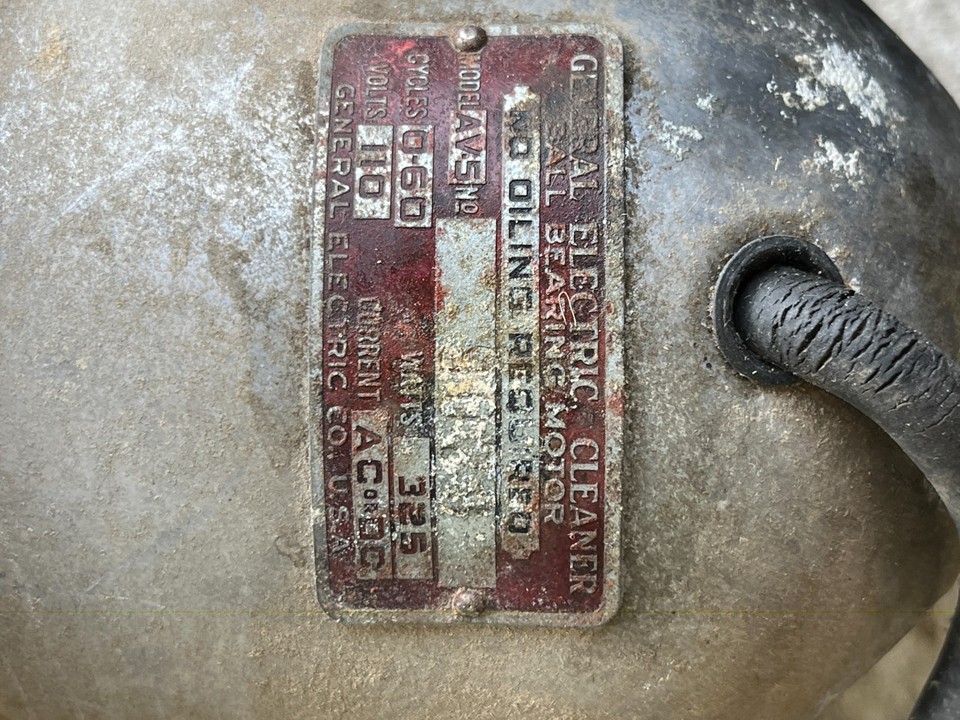 Rare, 1938 Working Upright Vacuum Cleaner, General Electric, Model AV5 ...