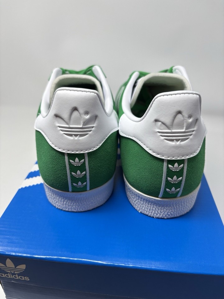 Adidas Originals Gazelle Suede Sneakers Green/White IG2092 Mens Size 10 ...