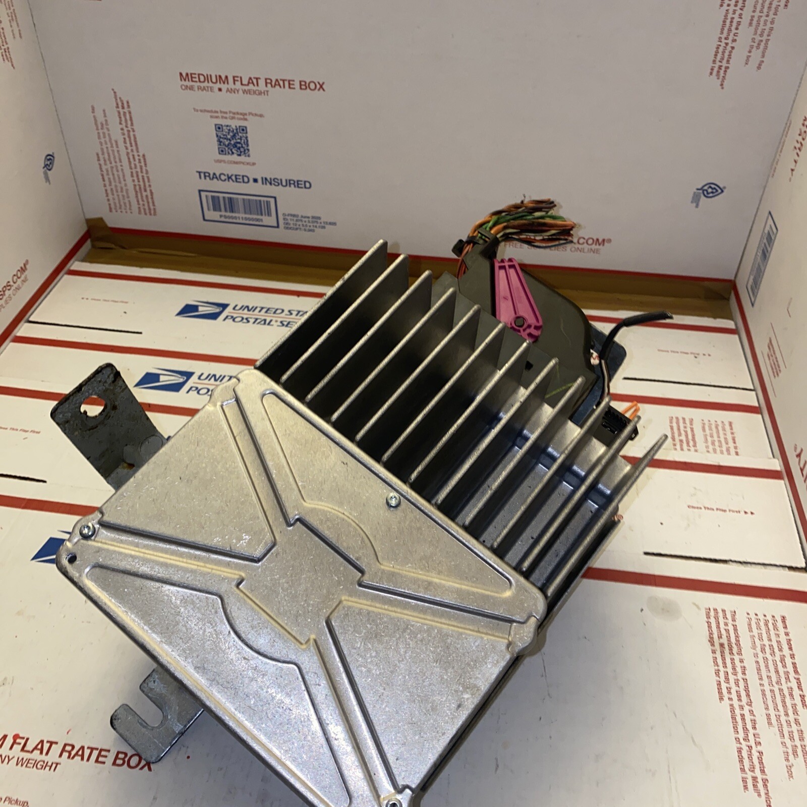 06-08 Mercedes W164 ML500 GL450 ML63 AMG Amplifier Amp Harman Becker ...