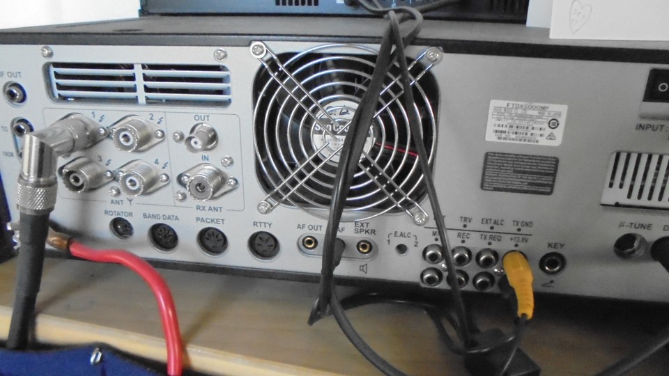 Yaesu FTDX-5000MP HF 200W Transceiver with SM-5000 | eBay