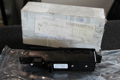 Mercedes W906 Sprinter Window Switch Switch Block 9065450213 - NEW | eBay